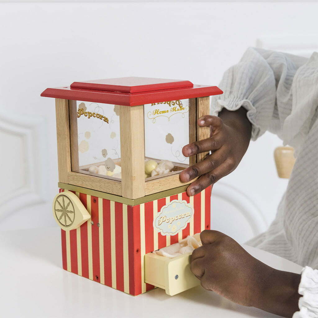 Le Toy Van Popcorn Machine | Hayllo