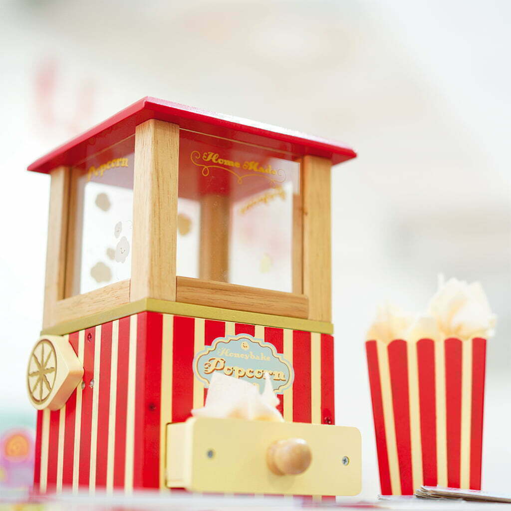 Le Toy Van Popcorn Machine | Hayllo