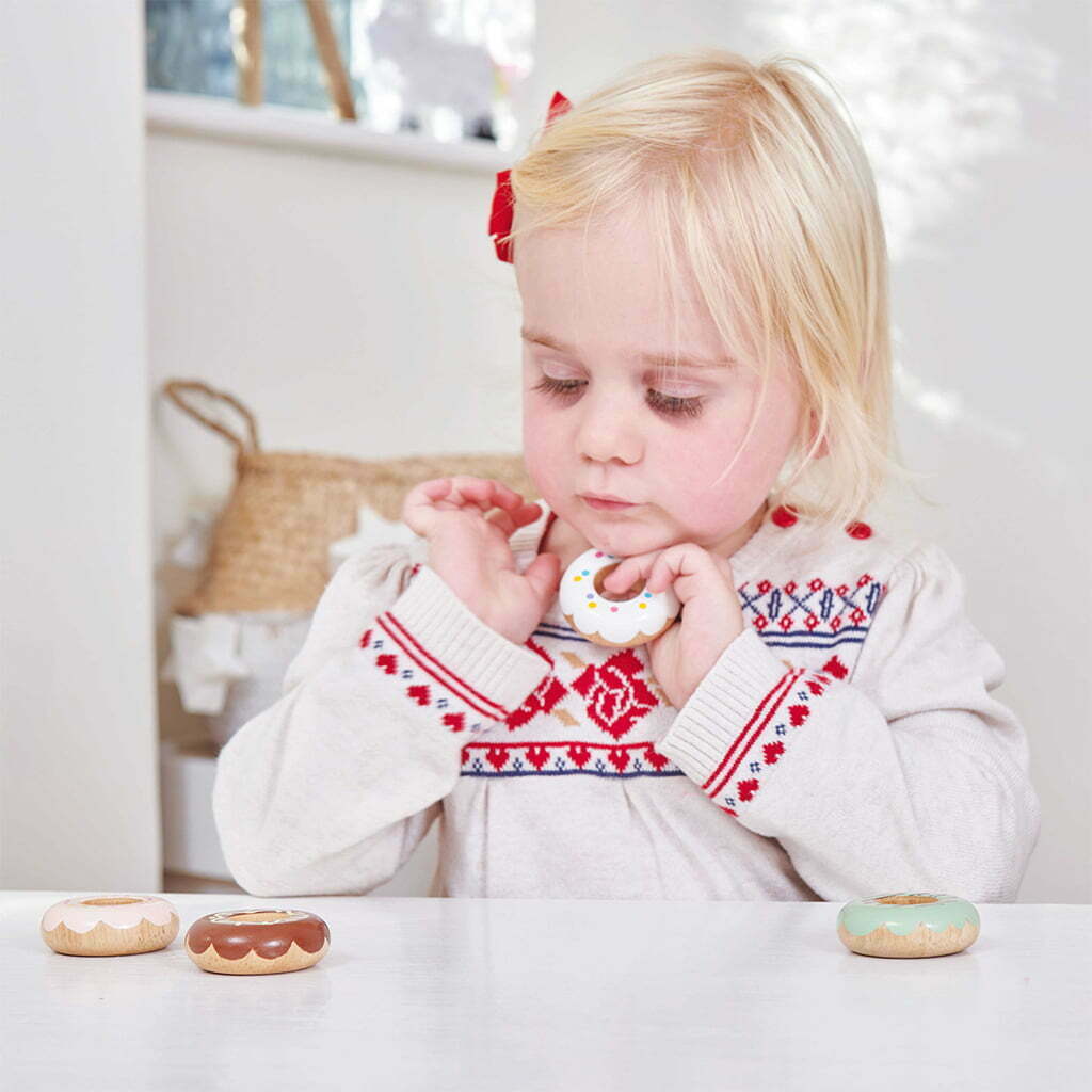 Le Toy Van Doughnuts | Hayllo